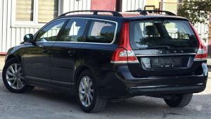 Melns Volvo V70 2013 Ukmergė, ar dzinēja tilpumu 1.98 L un nobraukumu 352 tūkst. km par 5900 €, foto 5 vietnē AUTOMOTO.COM.LV