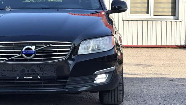 Black Volvo V70 2013 in Ukmerge, with an engine capacity of 1.98 L and mileage of 352 thousand km for 5900 €, photo 10 on AUTOMOTO.COM.LV