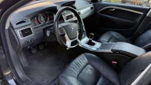 Melns Volvo V70 2013 Ukmergė, ar dzinēja tilpumu 1.98 L un nobraukumu 352 tūkst. km par 5900 €, foto 18 vietnē AUTOMOTO.COM.LV