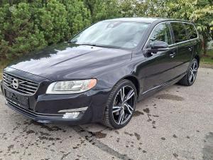 Melns Volvo V70 2013 Ukmergė, ar dzinēja tilpumu 1.98 L un nobraukumu 324 tūkst. km par 5950 €, foto  vietnē AUTOMOTO.COM.LV