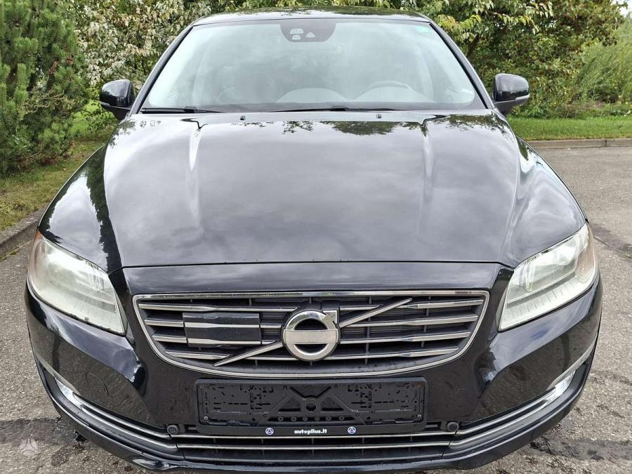 Melns Volvo V70 2013 Ukmergė, ar dzinēja tilpumu 1.98 L un nobraukumu 324 tūkst. km par 5950 €, foto 6 vietnē AUTOMOTO.COM.LV