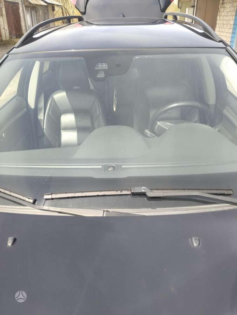 Black Volvo V70 2013 in Plunge, with an engine capacity of 2.40 L and mileage of 248 thousand km for 6700 €, photo 23 on AUTOMOTO.COM.LV