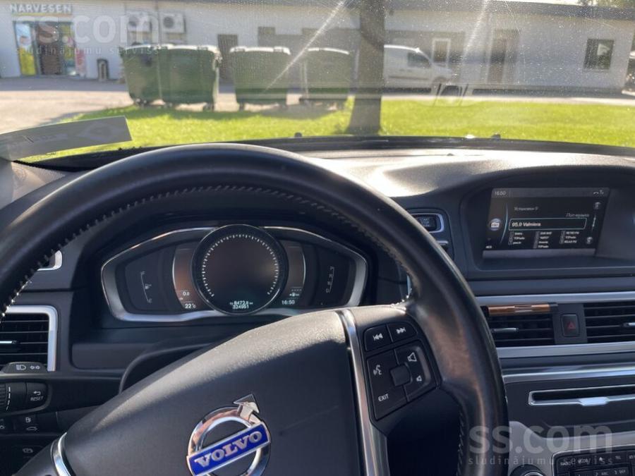 Black Volvo V70 2013 in Valmiera, with an engine capacity of 2.40 L and mileage of 320 thousand km for 7100 €, photo 11 on AUTOMOTO.COM.LV