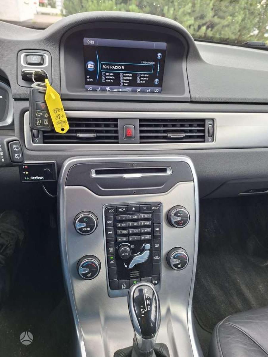 Melns Volvo V70 2013 Ukmergė, ar dzinēja tilpumu 1.98 L un nobraukumu 323 tūkst. km par 5500 €, foto 10 vietnē AUTOMOTO.COM.LV