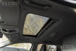 Black Volvo V70 2013 in Riga, with an engine capacity of 2.00 L and mileage of 281 thousand km for 7250 €, photo 24 on AUTOMOTO.COM.LV
