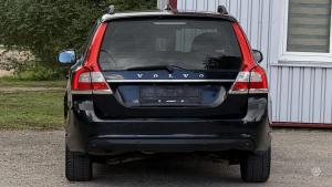 Black Volvo V70 2013 in Ukmerge, with an engine capacity of 1.98 L and mileage of 350 thousand km for 5900 €, photo 9 on AUTOMOTO.COM.LV