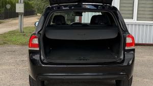 Black Volvo V70 2013 in Ukmerge, with an engine capacity of 1.98 L and mileage of 350 thousand km for 5900 €, photo 20 on AUTOMOTO.COM.LV