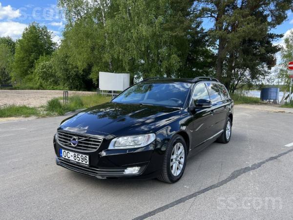 Black Volvo V70 2014 in Riga, with an engine capacity of 2.00 L and mileage of 299 thousand km for 4200 €, photo 9 on AUTOMOTO.COM.LV