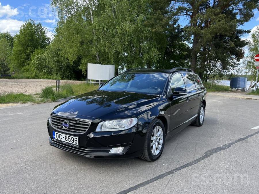 Black Volvo V70 2014 in Riga, with an engine capacity of 2.00 L and mileage of 299 thousand km for 4200 €, photo 9 on AUTOMOTO.COM.LV