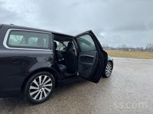 Melns Volvo V70 2014 Cēsis, ar dzinēja tilpumu 1.60 L un nobraukumu 0 tūkst. km par 6900 €, foto 23 vietnē AUTOMOTO.COM.LV