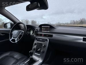 Melns Volvo V70 2014 Cēsis, ar dzinēja tilpumu 1.60 L un nobraukumu 0 tūkst. km par 6900 €, foto 24 vietnē AUTOMOTO.COM.LV