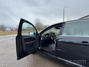 Melns Volvo V70 2014 Cēsis, ar dzinēja tilpumu 1.60 L un nobraukumu 0 tūkst. km par 6900 €, foto 26 vietnē AUTOMOTO.COM.LV