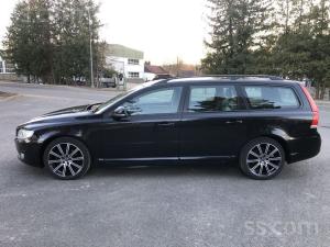 Melns Volvo V70 2014 Ogre, ar dzinēja tilpumu 2.00 L un nobraukumu 0 tūkst. km par 11900 €, foto 2 vietnē AUTOMOTO.COM.LV