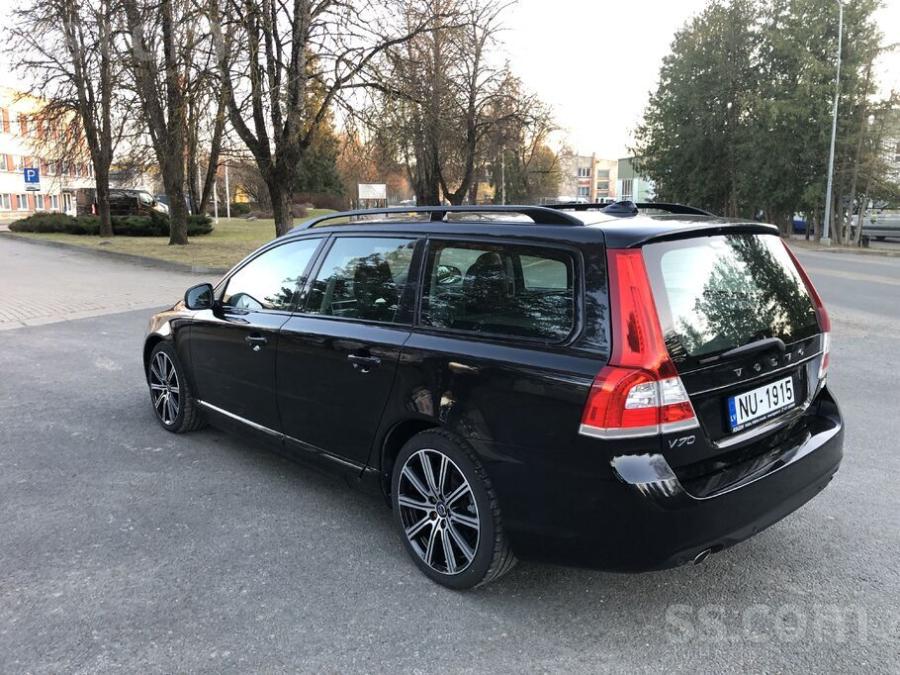 Melns Volvo V70 2014 Ogre, ar dzinēja tilpumu 2.00 L un nobraukumu 0 tūkst. km par 11900 €, foto 3 vietnē AUTOMOTO.COM.LV