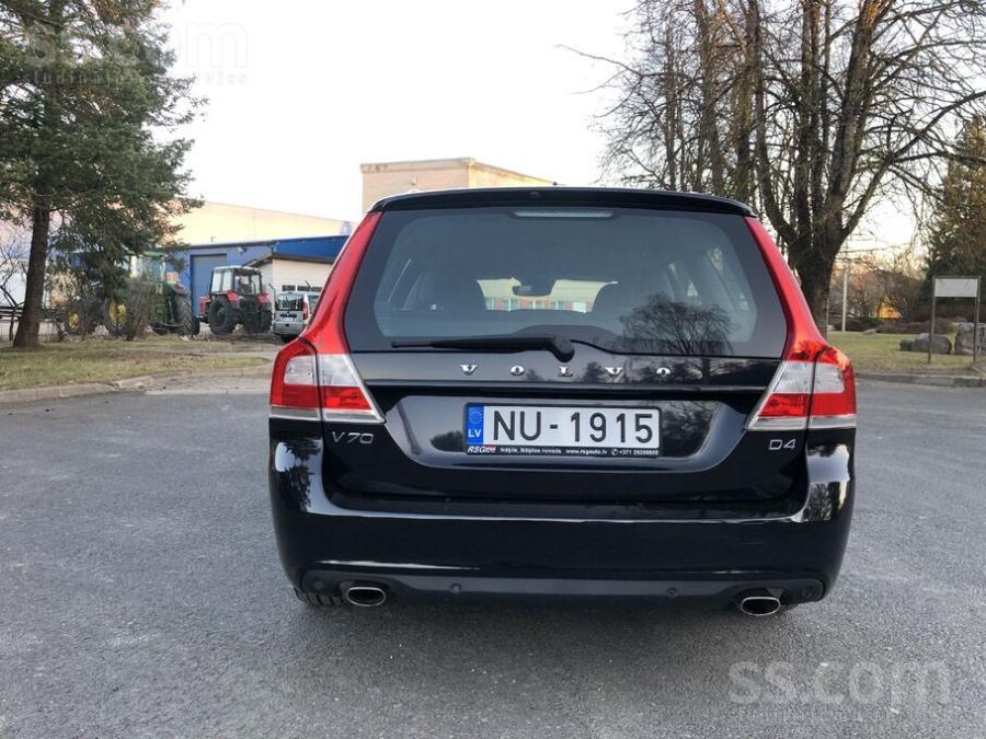 Melns Volvo V70 2014 Ogre, ar dzinēja tilpumu 2.00 L un nobraukumu 0 tūkst. km par 11900 €, foto 4 vietnē AUTOMOTO.COM.LV