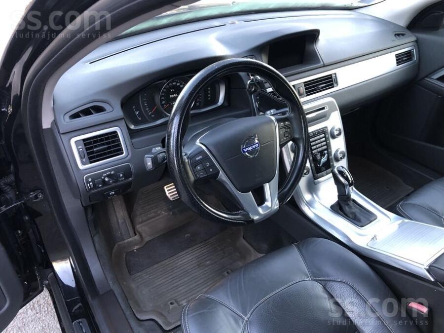 Melns Volvo V70 2014 Ogre, ar dzinēja tilpumu 2.00 L un nobraukumu 0 tūkst. km par 11900 €, foto 15 vietnē AUTOMOTO.COM.LV