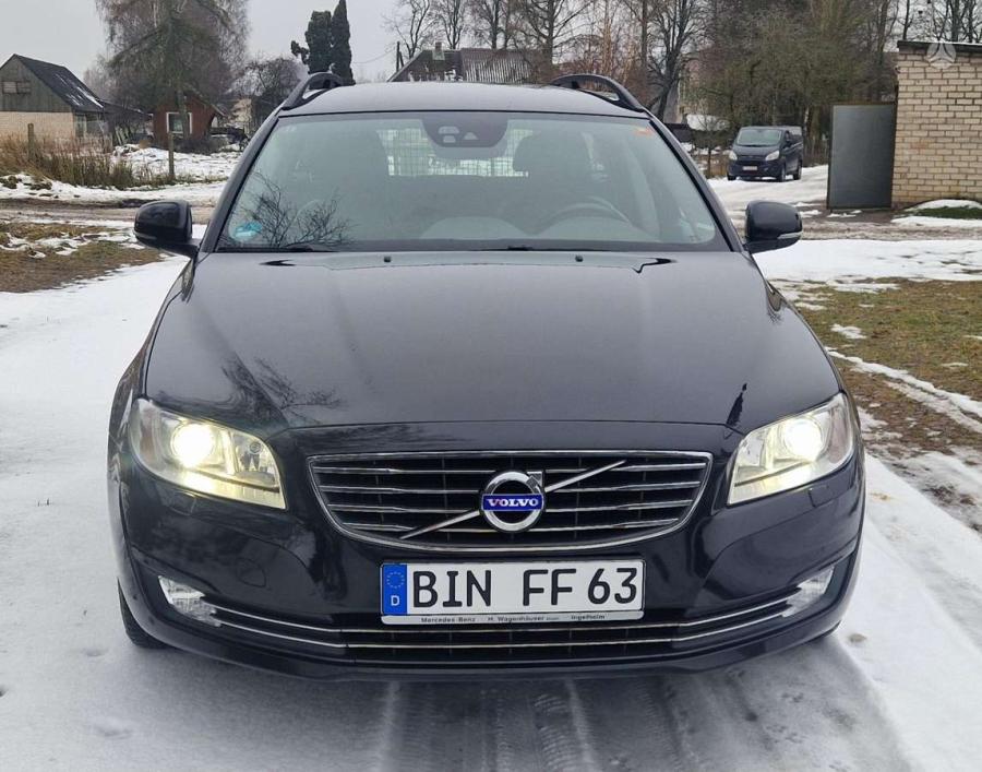 Melns Volvo V70 2014 Raseiniai, ar dzinēja tilpumu 1.97 L un nobraukumu 303 tūkst. km par 6950 €, foto 4 vietnē AUTOMOTO.COM.LV