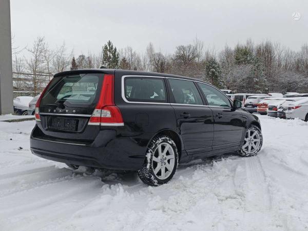 Black Volvo V70 2014 in Utena, with an engine capacity of 1.98 L and mileage of 268 thousand km for 7500 €, photo 3 on AUTOMOTO.COM.LV