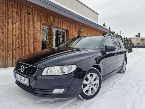 Black Volvo V70 2014 in Prienai, with an engine capacity of 1.98 L and mileage of 269 thousand km for 6499 €, photo 1 on AUTOMOTO.COM.LV