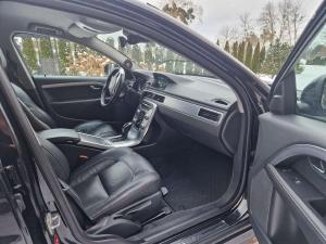 Melns Volvo V70 2014 Prienai, ar dzinēja tilpumu 1.98 L un nobraukumu 269 tūkst. km par 6499 €, foto 12 vietnē AUTOMOTO.COM.LV