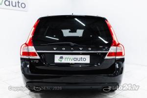 Melns Volvo V70 2014 Tallina, ar dzinēja tilpumu 2.00 L un nobraukumu 251 tūkst. km par 7990 €, foto 7 vietnē AUTOMOTO.COM.LV