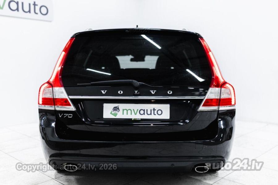 Melns Volvo V70 2014 Tallina, ar dzinēja tilpumu 2.00 L un nobraukumu 251 tūkst. km par 7990 €, foto 7 vietnē AUTOMOTO.COM.LV