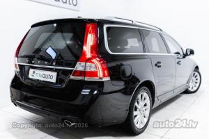 Melns Volvo V70 2014 Tallina, ar dzinēja tilpumu 2.00 L un nobraukumu 251 tūkst. km par 7990 €, foto 8 vietnē AUTOMOTO.COM.LV