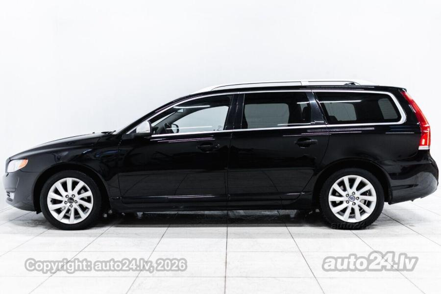 Melns Volvo V70 2014 Tallina, ar dzinēja tilpumu 2.00 L un nobraukumu 251 tūkst. km par 7990 €, foto 10 vietnē AUTOMOTO.COM.LV