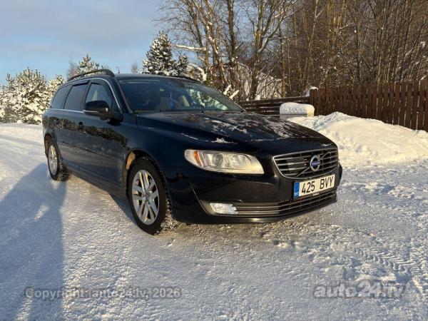 Black Volvo V70 2014 in Tallinn, with an engine capacity of 2.40 L and mileage of 221 thousand km for 8500 €, photo 2 on AUTOMOTO.COM.LV