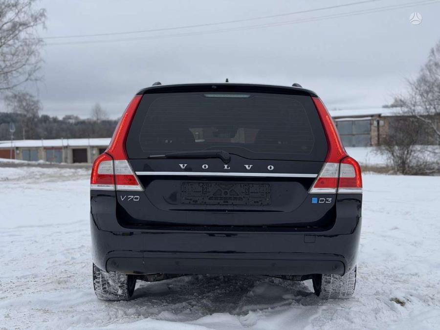 Melns Volvo V70 2014 Utena, ar dzinēja tilpumu 1.98 L un nobraukumu 258 tūkst. km par 8700 €, foto 8 vietnē AUTOMOTO.COM.LV