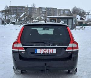 Melns Volvo V70 2014 Raseiniai, ar dzinēja tilpumu 1.98 L un nobraukumu 284 tūkst. km par 6599 €, foto 5 vietnē AUTOMOTO.COM.LV