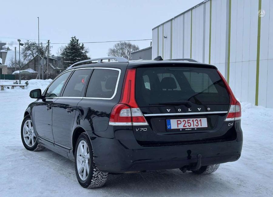 Melns Volvo V70 2014 Raseiniai, ar dzinēja tilpumu 1.98 L un nobraukumu 284 tūkst. km par 6599 €, foto 6 vietnē AUTOMOTO.COM.LV