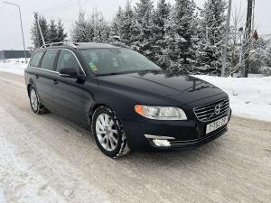 Black Volvo V70 2014 in Kaunas, with an engine capacity of 1.56 L and mileage of 285 thousand km for 7150 €, photo 2 on AUTOMOTO.COM.LV