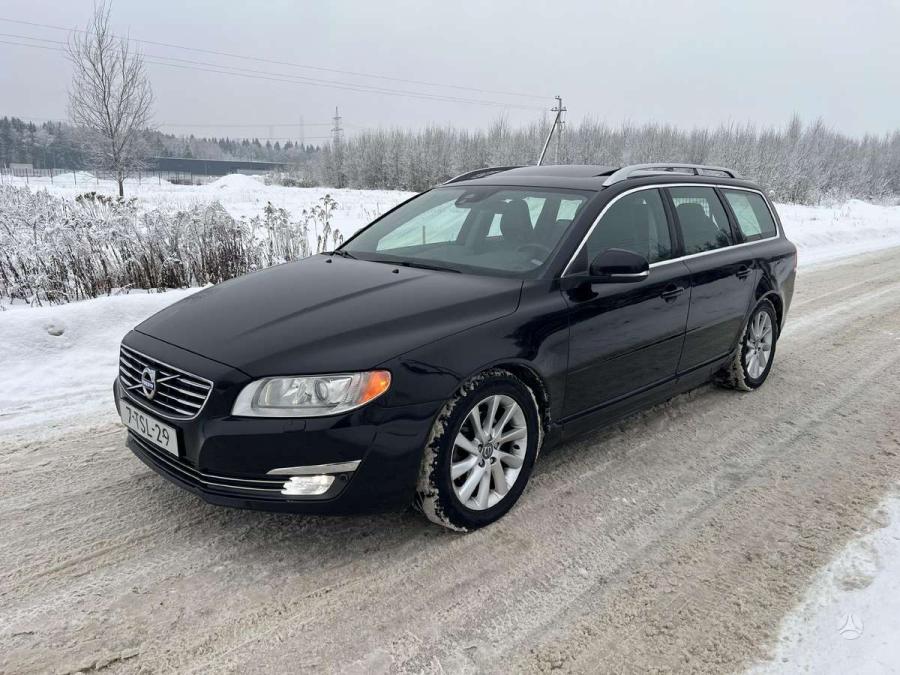 Black Volvo V70 2014 in Kaunas, with an engine capacity of 1.56 L and mileage of 285 thousand km for 7150 €, photo 3 on AUTOMOTO.COM.LV