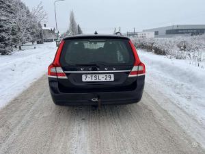 Black Volvo V70 2014 in Kaunas, with an engine capacity of 1.56 L and mileage of 285 thousand km for 7150 €, photo 7 on AUTOMOTO.COM.LV