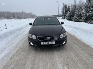 Black Volvo V70 2014 in Kaunas, with an engine capacity of 1.56 L and mileage of 285 thousand km for 7150 €, photo 8 on AUTOMOTO.COM.LV
