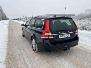 Black Volvo V70 2014 in Kaunas, with an engine capacity of 1.56 L and mileage of 285 thousand km for 7150 €, photo 12 on AUTOMOTO.COM.LV