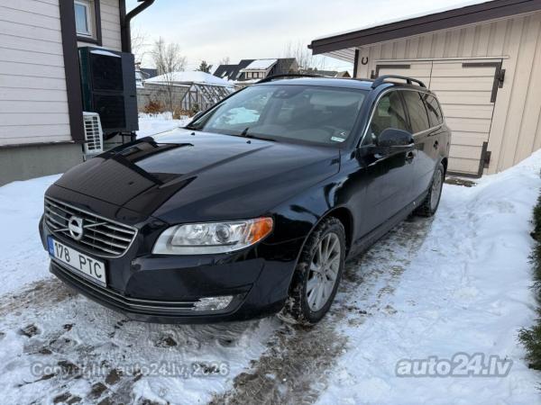 Melns Volvo V70 2014 Tallina, ar dzinēja tilpumu 2.00 L un nobraukumu 214 tūkst. km par 8422 €, foto 1 vietnē AUTOMOTO.COM.LV