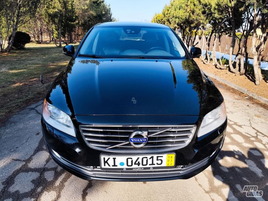 Melns Volvo V70 2014 Mažeikiai, ar dzinēja tilpumu 2.00 L un nobraukumu 229 tūkst. km par 7200 €, foto 3 vietnē AUTOMOTO.COM.LV