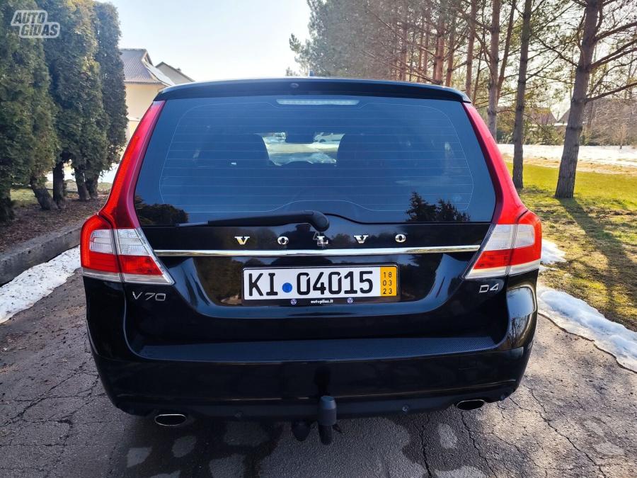 Melns Volvo V70 2014 Mažeikiai, ar dzinēja tilpumu 2.00 L un nobraukumu 229 tūkst. km par 7200 €, foto 10 vietnē AUTOMOTO.COM.LV
