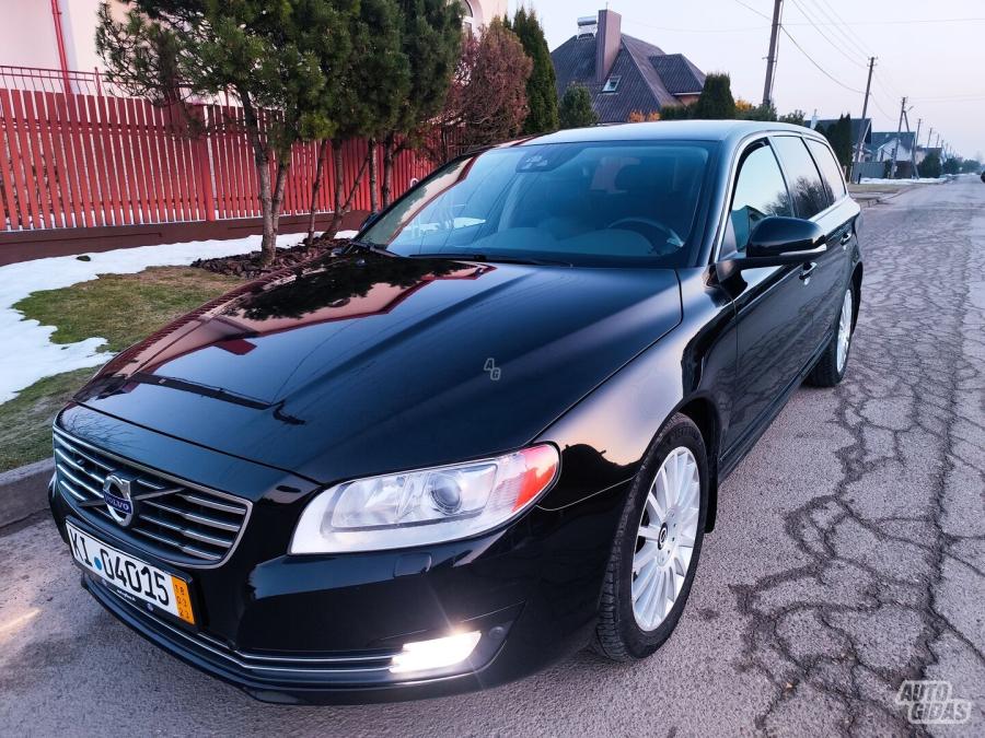 Melns Volvo V70 2014 Mažeikiai, ar dzinēja tilpumu 2.00 L un nobraukumu 229 tūkst. km par 7200 €, foto 19 vietnē AUTOMOTO.COM.LV