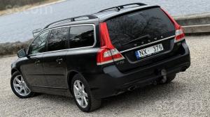 Black Volvo V70 2014 in Jurmala, with an engine capacity of 2.00 L and mileage of 0 thousand km for 5950 €, photo 13 on AUTOMOTO.COM.LV
