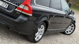Black Volvo V70 2014 in Jurmala, with an engine capacity of 2.00 L and mileage of 0 thousand km for 5950 €, photo 16 on AUTOMOTO.COM.LV