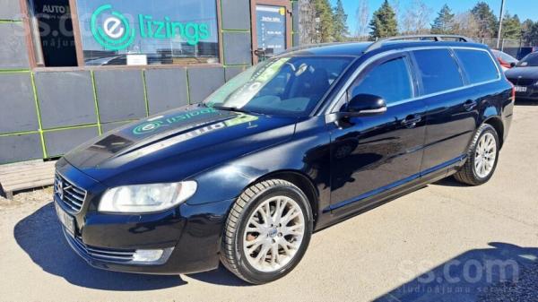Melns Volvo V70 2014 Rīga, ar dzinēja tilpumu 2.00 L un nobraukumu 321 tūkst. km par 5490 €, foto 1 vietnē AUTOMOTO.COM.LV