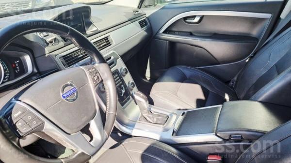 Melns Volvo V70 2014 Rīga, ar dzinēja tilpumu 2.00 L un nobraukumu 321 tūkst. km par 5490 €, foto 8 vietnē AUTOMOTO.COM.LV