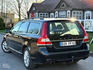 Black Volvo V70 2014 in Kaunas, with an engine capacity of 2.00 L and mileage of 302 thousand km for 6250 €, photo 10 on AUTOMOTO.COM.LV