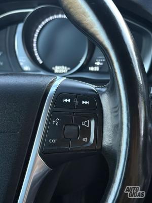 Black Volvo V70 2014 in Kaunas, with an engine capacity of 2.00 L and mileage of 302 thousand km for 6250 €, photo 18 on AUTOMOTO.COM.LV