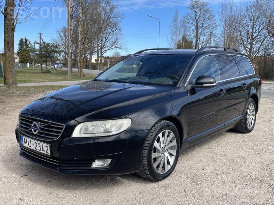 Melns Volvo V70 2014 Rīga, ar dzinēja tilpumu 2.00 L un nobraukumu 259 tūkst. km par 7290 €, foto 1 vietnē AUTOMOTO.COM.LV