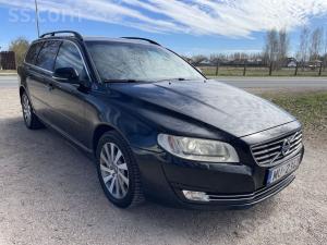 Melns Volvo V70 2014 Rīga, ar dzinēja tilpumu 2.00 L un nobraukumu 259 tūkst. km par 7290 €, foto 8 vietnē AUTOMOTO.COM.LV