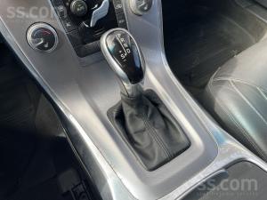 Melns Volvo V70 2014 Rīga, ar dzinēja tilpumu 2.00 L un nobraukumu 259 tūkst. km par 7290 €, foto 28 vietnē AUTOMOTO.COM.LV